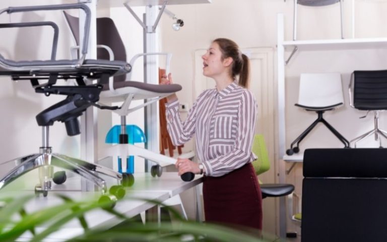 10 Signs of Bad Office Chairs - ToErgonomics