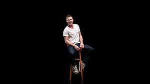 How Should You Sit On a Stool? - ToErgonomics