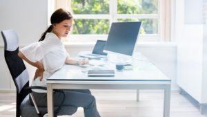 Why Can’t I Sit Up Straight in a Chair? - ToErgonomics