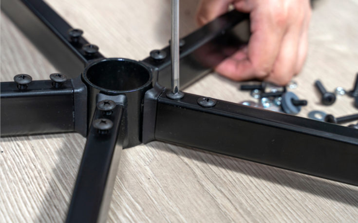 Why Does My Office Chair Cylinder Touch the Floor? - ToErgonomics